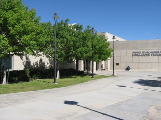 LANCASTER LIBRARY - Updated December 2025 - 20 Photos & 23 Reviews ...