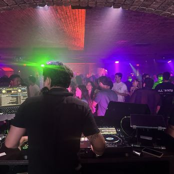 EVE ALA MOANA - Updated December 2025 - 31 Photos - 1450 Ala Moana Blvd ...