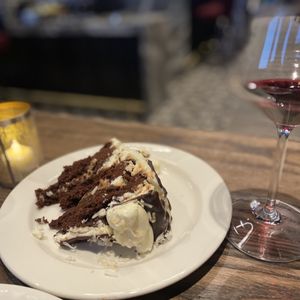 JOHNNY’S CAFE - Updated January 2026 - 205 Photos & 215 Reviews - 4702 ...