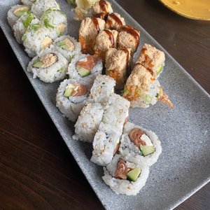 LAZY FISH - 340 Photos & 385 Reviews - Sushi Bars - 10 E Patrick St ...