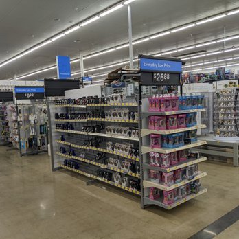 WALMART - Updated January 2026 - 15 Photos & 16 Reviews - 90 Shopping ...