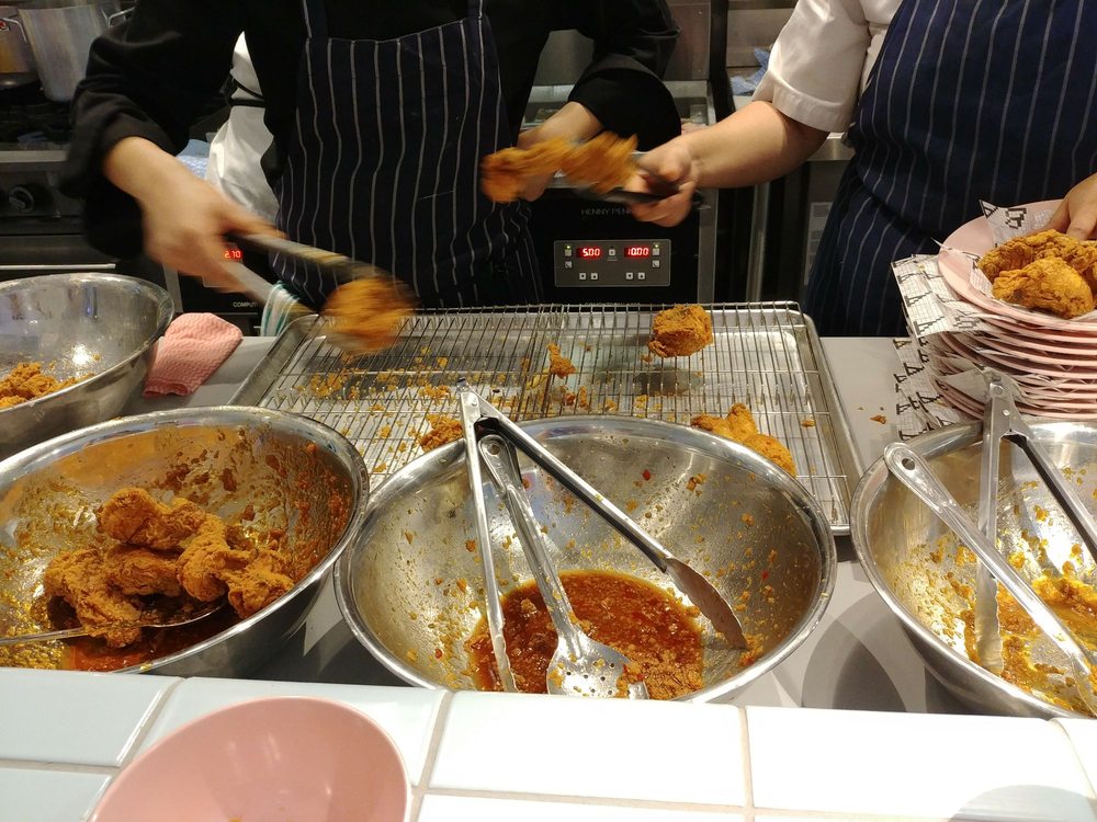 BAN BAN FAMOUS RESTAURANT - Updated December 2024 - 145 Franklin St ...