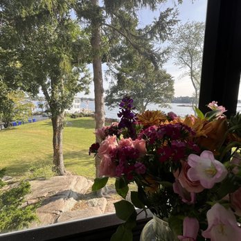 THE CONNECTICUT HOSPICE - Updated December 2025 - 70 Photos & 20 ...