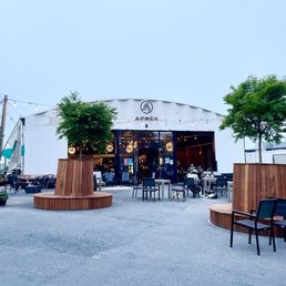 APRÈS - Updated July 2025 - 162 Photos & 51 Reviews - 148 Anderson St ...