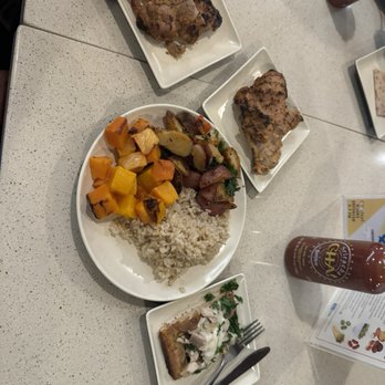 BRUIN PLATE - Updated October 2025 - 88 Photos & 45 Reviews - 350 De ...