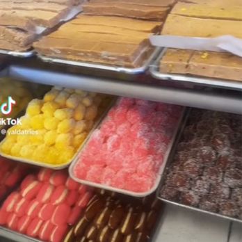 SAMOSA GARDEN - Updated February 2025 - 218 Photos & 259 Reviews - 6604 ...