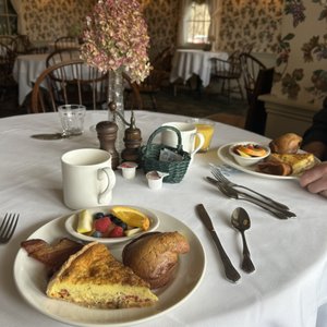 ASA RANSOM HOUSE - 173 Photos & 58 Reviews - 10529 Main St, Clarence ...