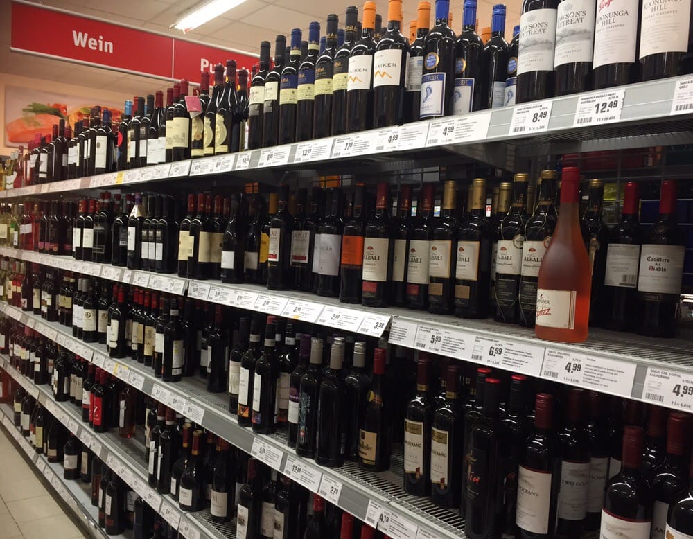 REWE - Updated March 2025 - 17 Photos & 13 Reviews - Speicher Str. 44 ...