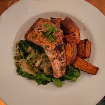 CATCH 27 - Updated May 2024 - 936 Photos & 877 Reviews - 40 Charlotte ...