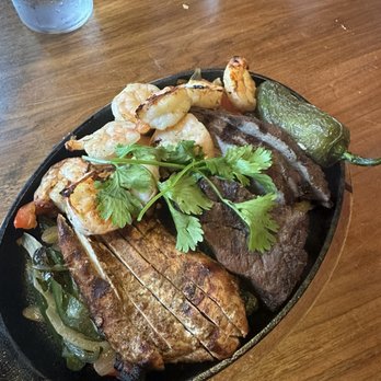 NADA - Updated October 2024 - 1436 Photos & 1550 Reviews - 600 Walnut ...