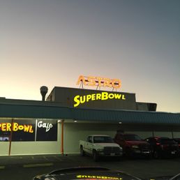 ASTRO SUPERBOWL - Updated July 2025 - 44 Photos & 62 Reviews - 3203 ...