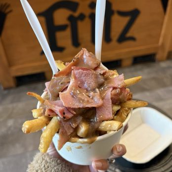 FRITZ EUROPEAN FRY HOUSE - Updated September 2025 - 958 Photos & 886 ...