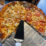 SHOREBREAK PIZZA & TAPHOUSE - 573 Photos & 468 Reviews - 2941 Shore Dr ...