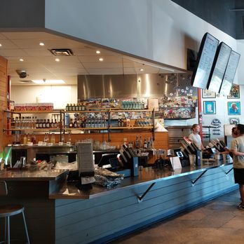 LAZY MOON PIZZA - Updated January 2025 - 893 Photos & 916 Reviews ...