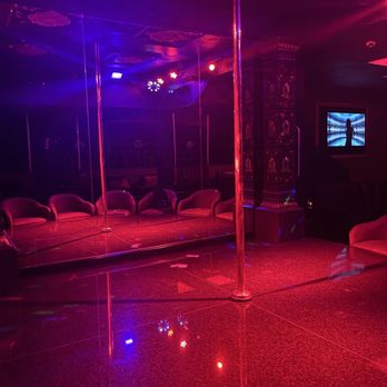 CLUB SINROCK - ANCHORAGE - Updated January 2026 - 31 Photos & 16 ...