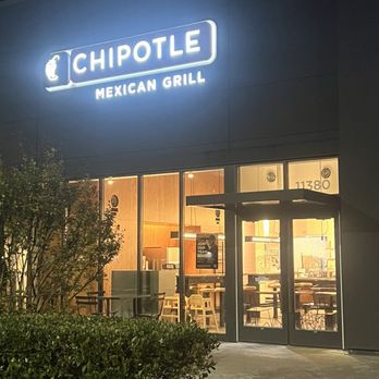 CHIPOTLE MEXICAN GRILL - Updated September 2024 - 34 Photos & 86 ...