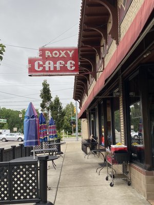ROXY CAFE - Updated June 2025 - 119 Photos & 190 Reviews - 606 N West ...