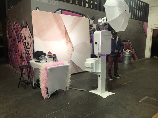 LUX PARTY BOOTHS - Updated May 2024 - 21 Photos - Commerce, California ...