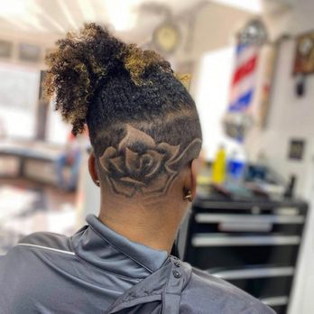 PLATINUM KUTZ BARBERSHOP Updated January 2025 144 Photos 19 Reviews 2301 University Ave Des Moines Iowa Barbers Phone Number Yelp