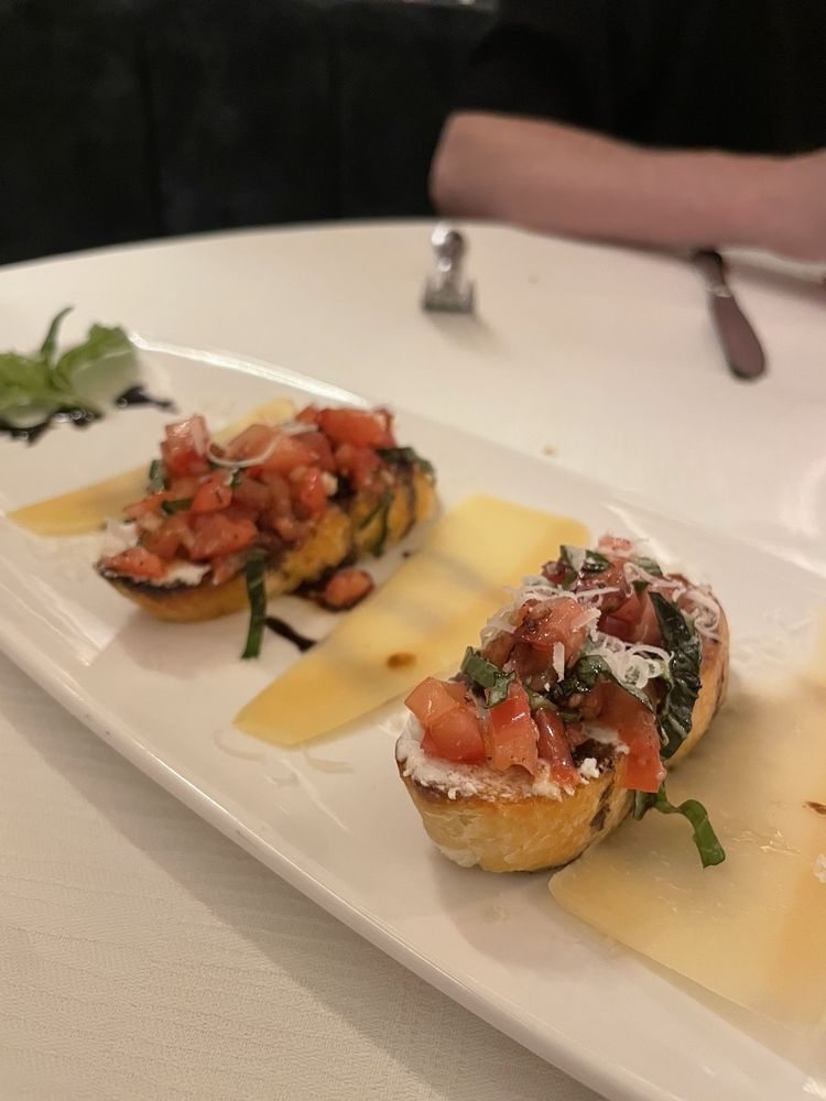 ROMANZA - Updated January 2026 - 82 Photos & 66 Reviews - 680 Wendover ...