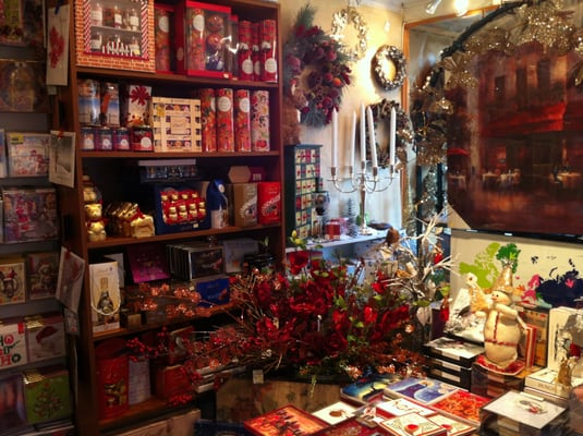 THE PRESENT COMPANY - Updated January 2026 - 17 Photos - 119 Pitshanger ...