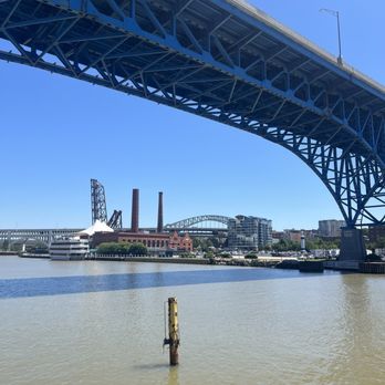 THE LAKEHOUSE - Updated March 2025 - 332 Photos & 309 Reviews - 1146 ...