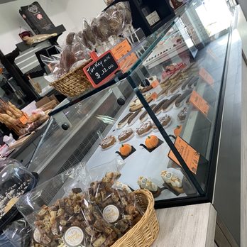 PASCAL & CATHY BAKERY - Updated August 2024 - 232 Photos & 132 Reviews ...