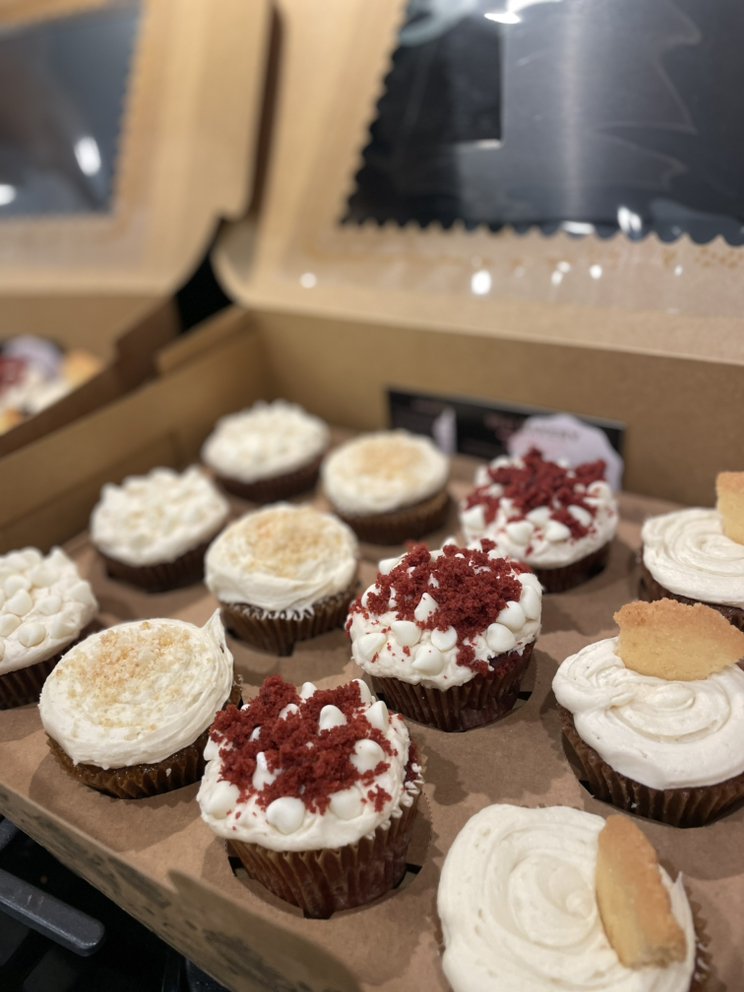 9941 CUPCAKE CO. - Updated December 2024 - 10 Photos - Sugar Land, Texas - Bakeries - Phone ...