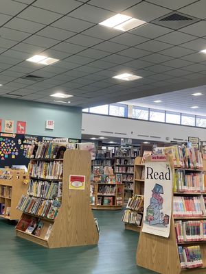 EAST BRUNSWICK PUBLIC LIBRARY - Updated July 2025 - 15 Photos & 16 ...