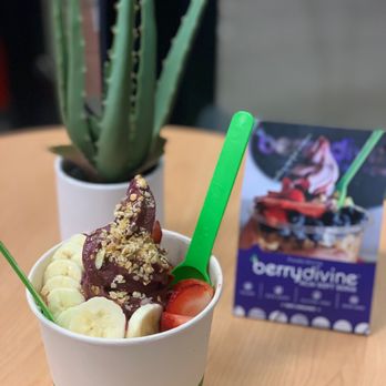 BERRY DIVINE ACAI BOWLS - Updated July 2025 - 47 Photos & 37 Reviews ...