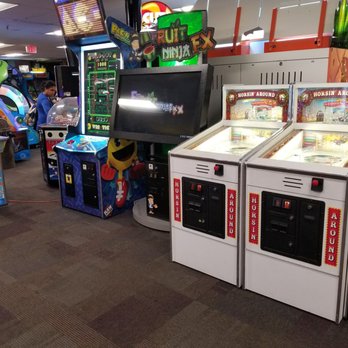 FUN WORLD - Updated August 2024 - 95 Photos & 71 Reviews - 200 Daniel ...