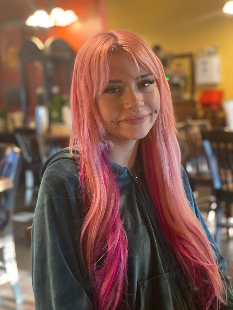 RAUL STYLIST DOCTOR BLONDE - Updated April 2025 - 318 Photos & 65 ...