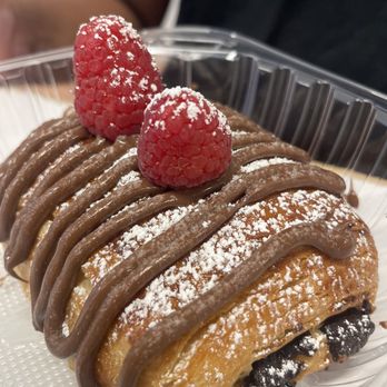 HEEMEE COFFEE + BAKERY - Updated June 2024 - 327 Photos & 151 Reviews ...