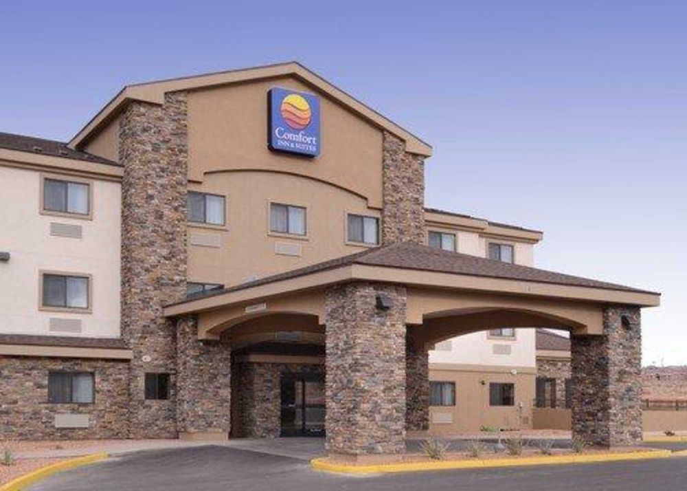 COMFORT INN & SUITES PAGE AT LAKE POWELL - Updated June 2024 - 42 ...