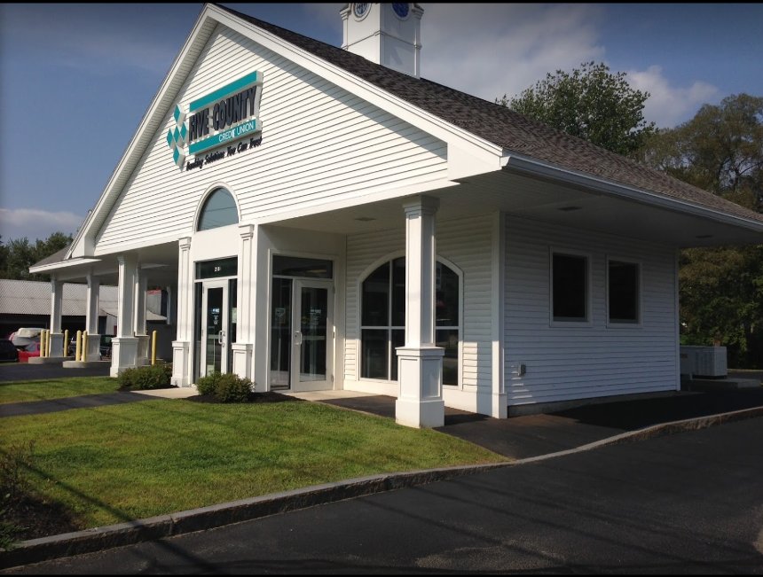 FIVE COUNTY CREDIT UNION - 218 Lisbon St, Lisbon, Maine - Banks ...