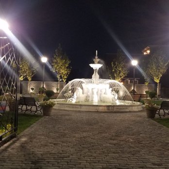 PIAZZA IMO ON THE HILL - Updated January 2026 - 43 Photos - 2109 ...