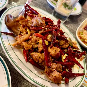 MCCB CHICAGO 时尚食谱 - Updated October 2025 - 2027 Photos & 1070 Reviews ...