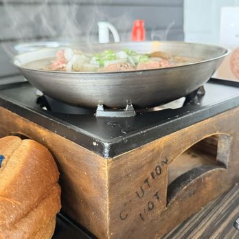 RAGIN’ POT - Updated June 2024 - 556 Photos & 342 Reviews - 301 W ...