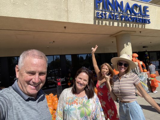 STAN AND RENEE RECTOR - PINNACLE ESTATE PROPERTIES - Updated October ...