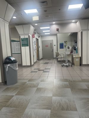 SUTTER TRACY COMMUNITY HOSPITAL - Updated October 2025 - 43 Photos ...