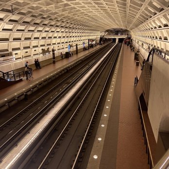 SMITHSONIAN METRO STATION - Updated December 2025 - 88 Photos & 44 ...