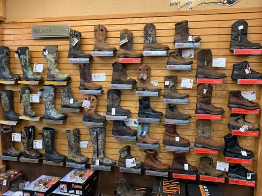 NICHOLS STORE - 33 Photos & 19 Reviews - Sporting Goods - 1980 Mt Holly ...