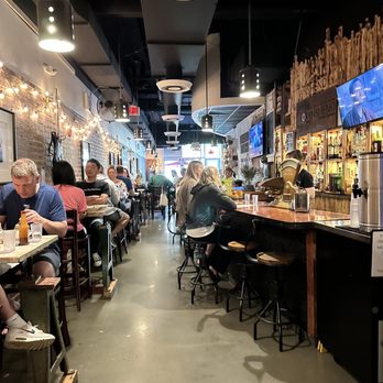 CAFE KINDRED - Updated July 2024 - 828 Photos & 562 Reviews - 450 N ...