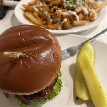 STRONG HEARTS CAFE - Updated March 2025 - 564 Photos & 695 Reviews ...