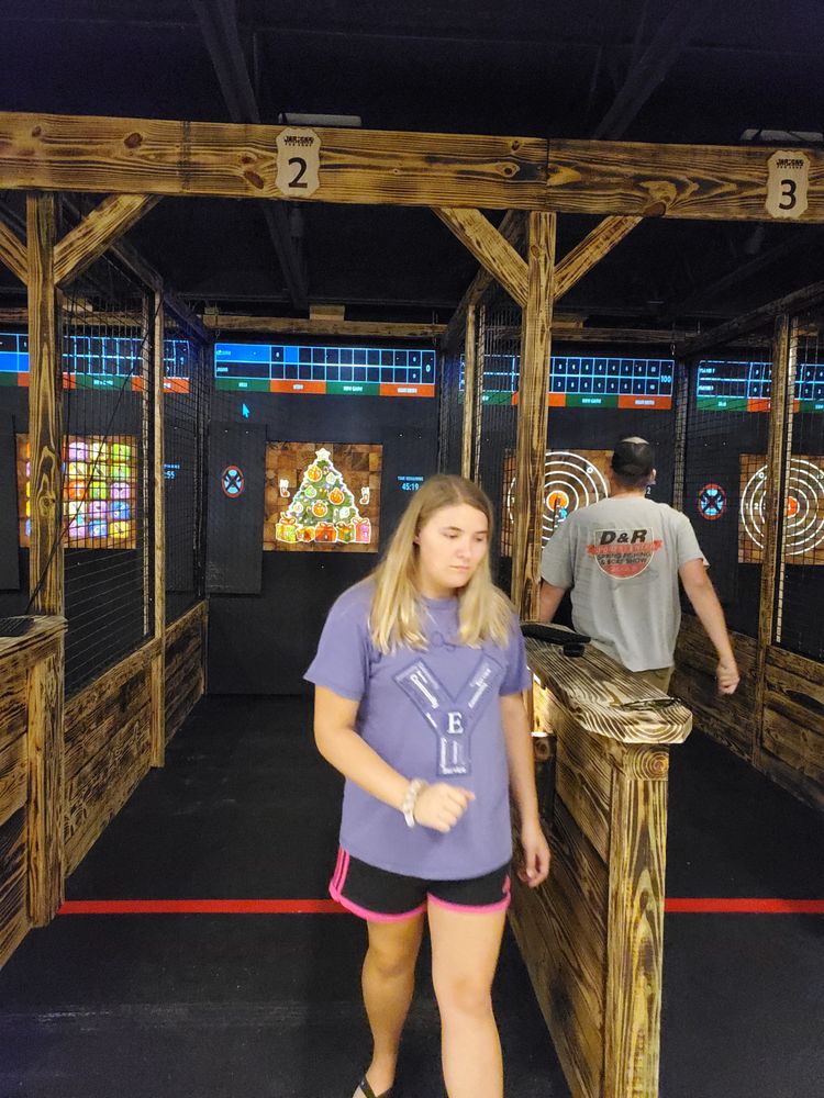 JARISA’S FUN ZONE - Updated January 2025 - 14385 Indiana 120, Bristol ...