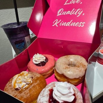 PAINTED DOUGH - Updated September 2024 - 2085 Photos & 1410 Reviews ...