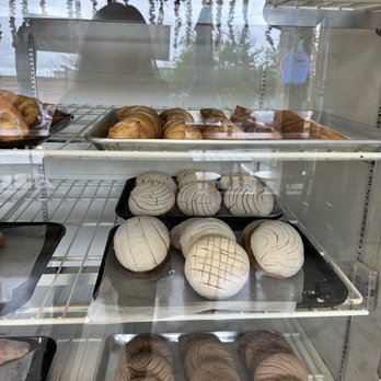 DULCES DELICIAS BAKERY - Updated October 2025 - 17 Photos & 12 Reviews ...