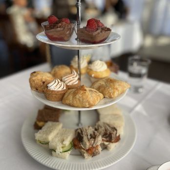 ZINNIA - Updated July 2024 - 298 Photos & 209 Reviews - 9201 Colesville ...