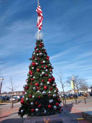 TANGER OUTLETS RIVERHEAD - Updated September 2025 - 212 Photos & 279 ...