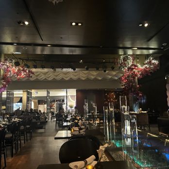 ANQI BISTRO - Updated August 2024 - 5198 Photos & 2439 Reviews - 3333 ...